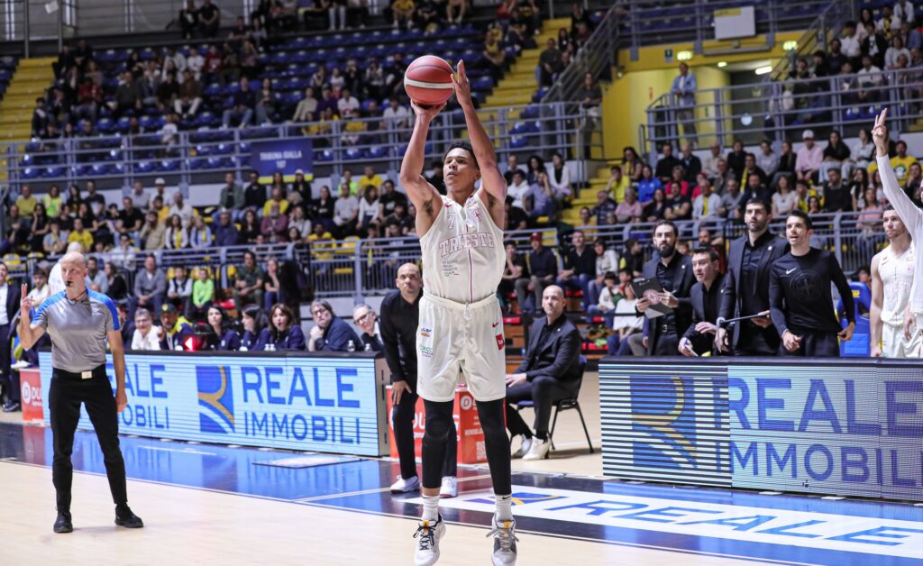 LIVE TRIESTE-CANTU' 73-74: finale playoff Serie A2 2023/2024