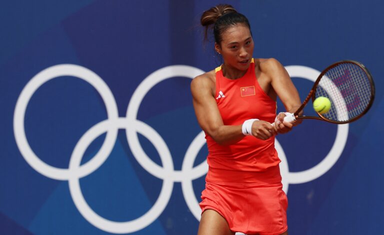 LIVE - Zheng-Vekic, tennis finale oro Parigi 2024 DIRETTA