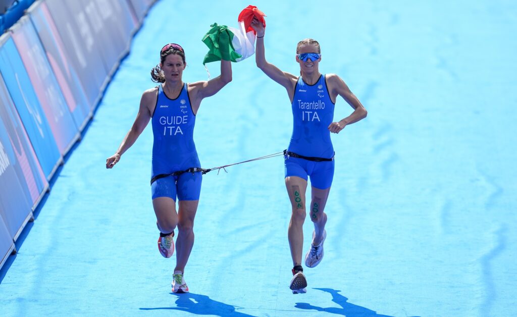 Paralimpiadi Parigi 2024, Francesca Tarantello argento nel triathlon PTVI