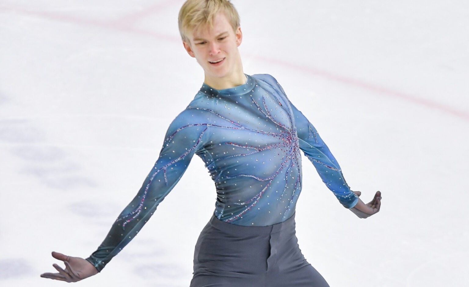Pattinaggio di figura, Grassl brilla all'esordio stagionale nel Grand ...
