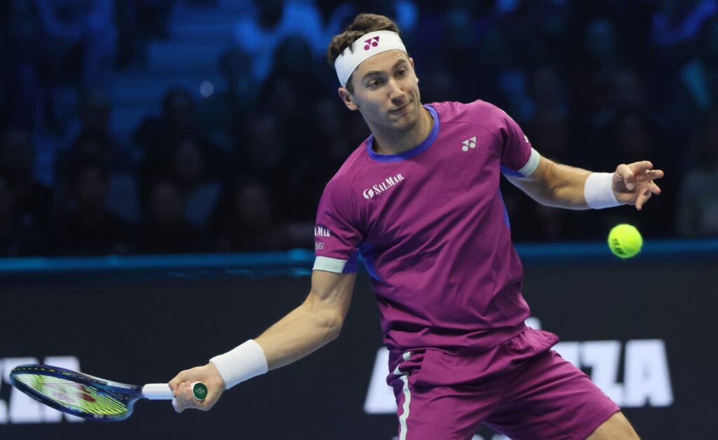 Atp Finals Torino 2024: esordio shock per Alcaraz, trionfa Ruud