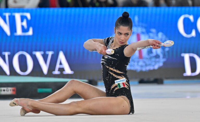 Sofia Raffaeli show ai Campionati Assoluti di Ginnastica Ritmica