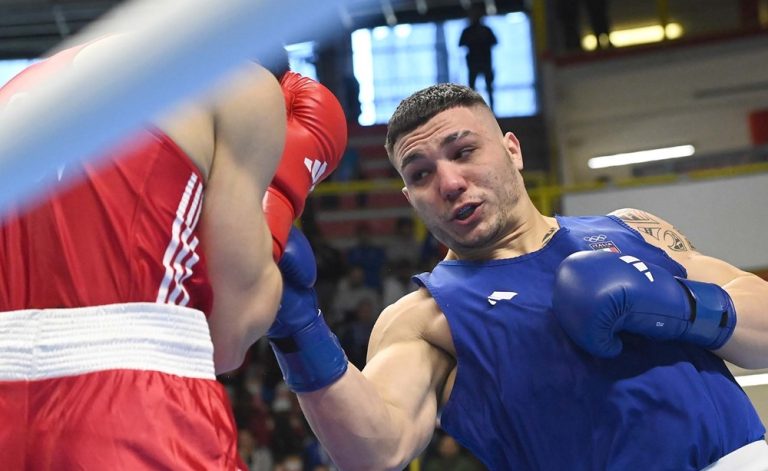 Diego Lenzi, vittoria all'esordio da pro: battuto Stanisavljev