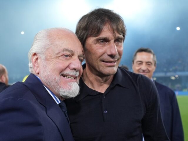 Napoli, ufficiale l’addio di Conte: il club lo saluta sui social con un ...